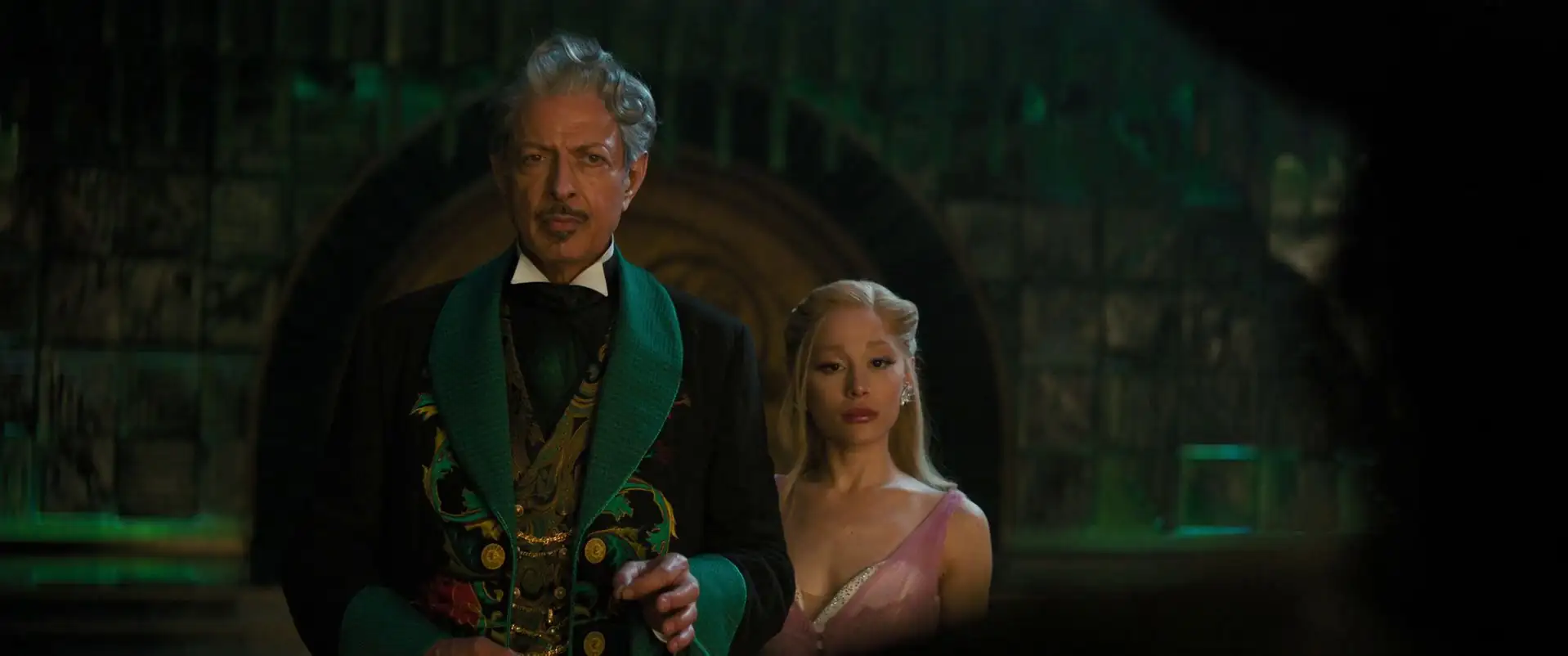 Download Wicked: For Good (2025) AMZN WEB DL Dual Audio {Hindi English ...